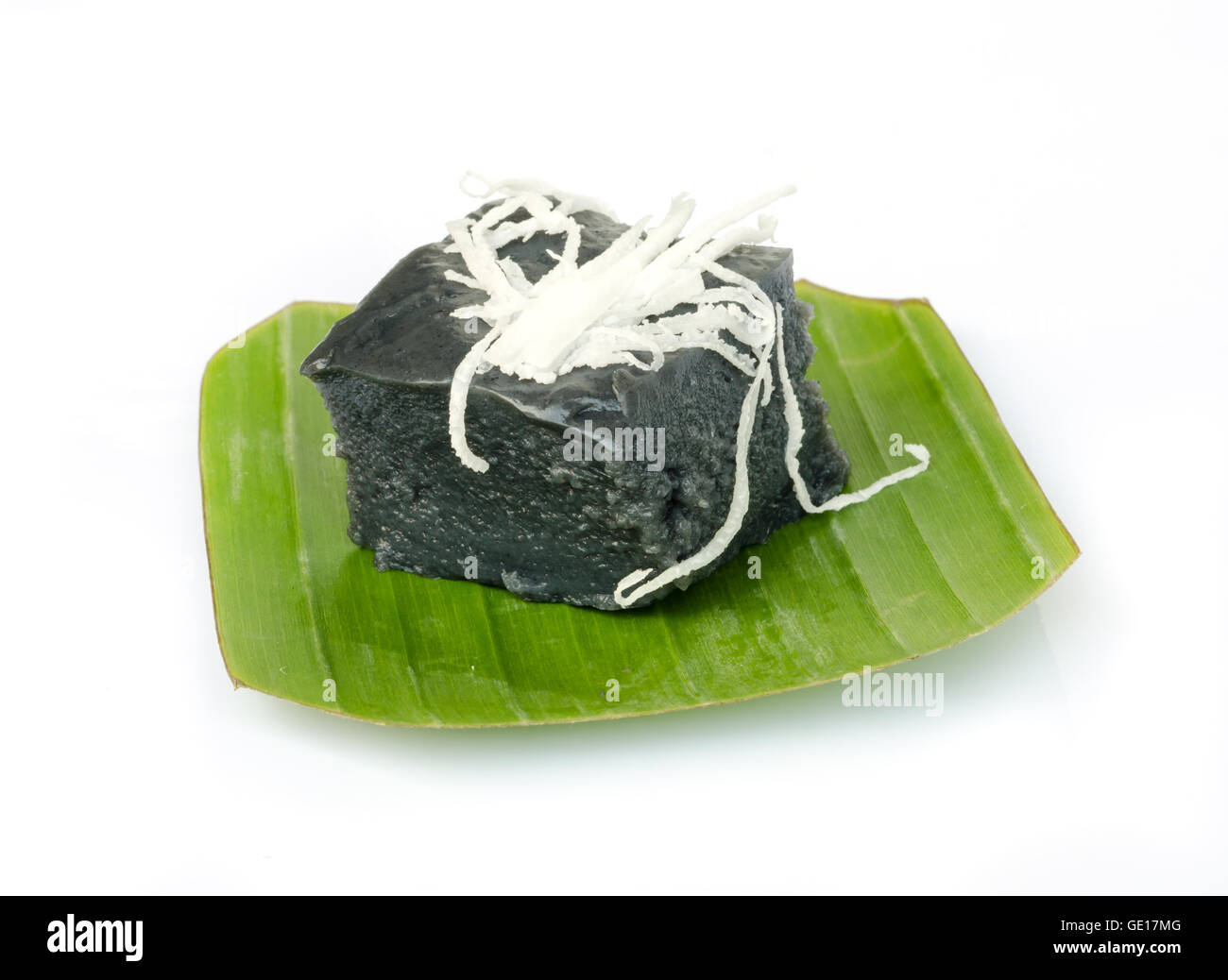Jelly with Coconut Cream Topping (Kanom chun) ,Traditional Thai ...