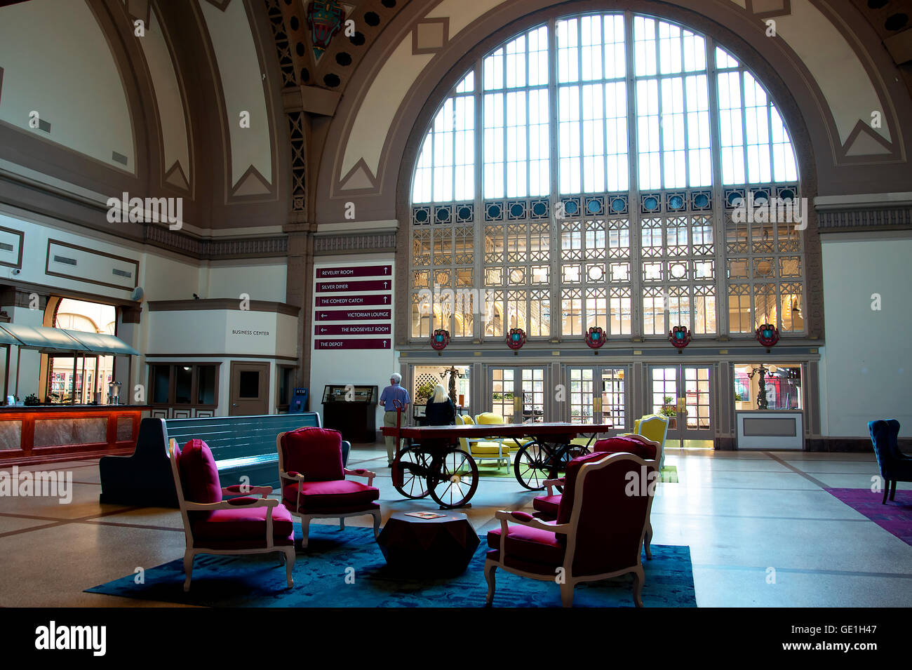 Waiting room at the Train Station at the Chattanooga Choo Choo Station ...