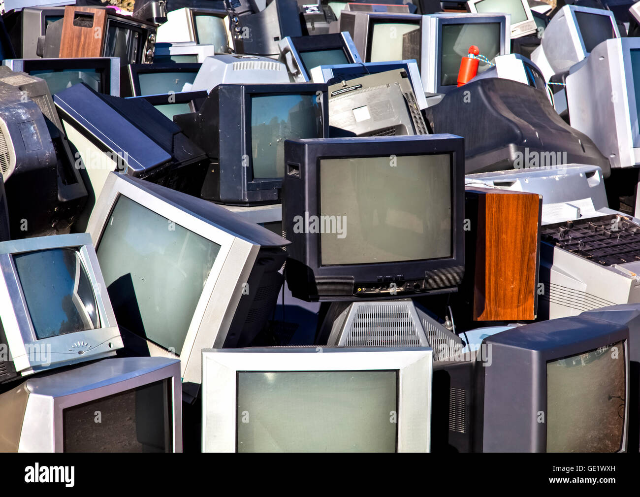 Unwanted waste hi-res stock photography and images - Alamy