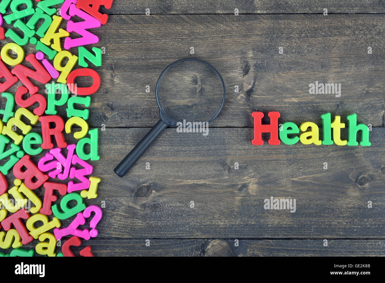 Health word on wooden table Stock Photo - Alamy