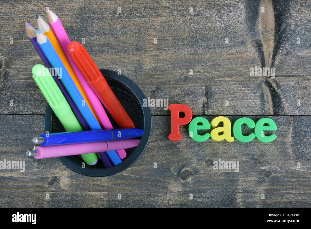 Teach peace sign hi-res stock photography and images - Alamy