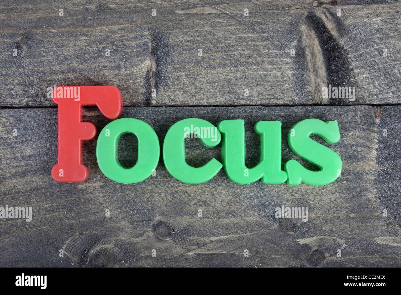 Focus word on wooden table Stock Photo - Alamy