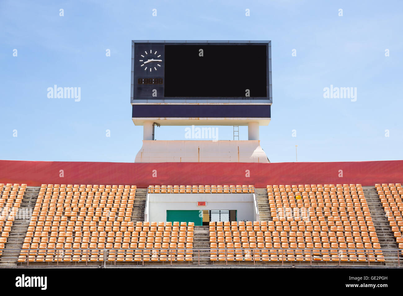 Scoreboard in football stadium hi-res stock photography and images - Alamy