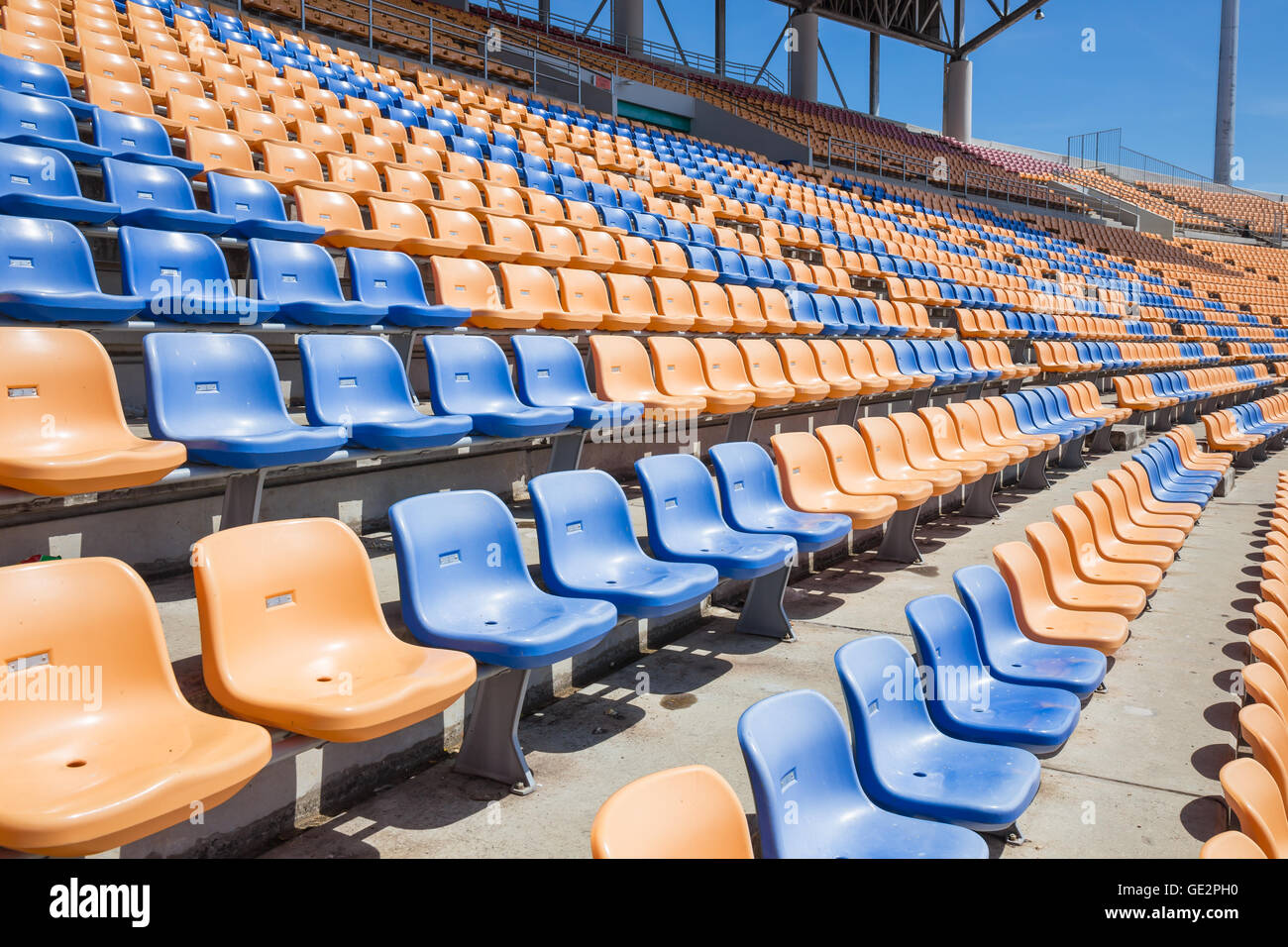 Stadium seat hi-res stock photography and images - Alamy