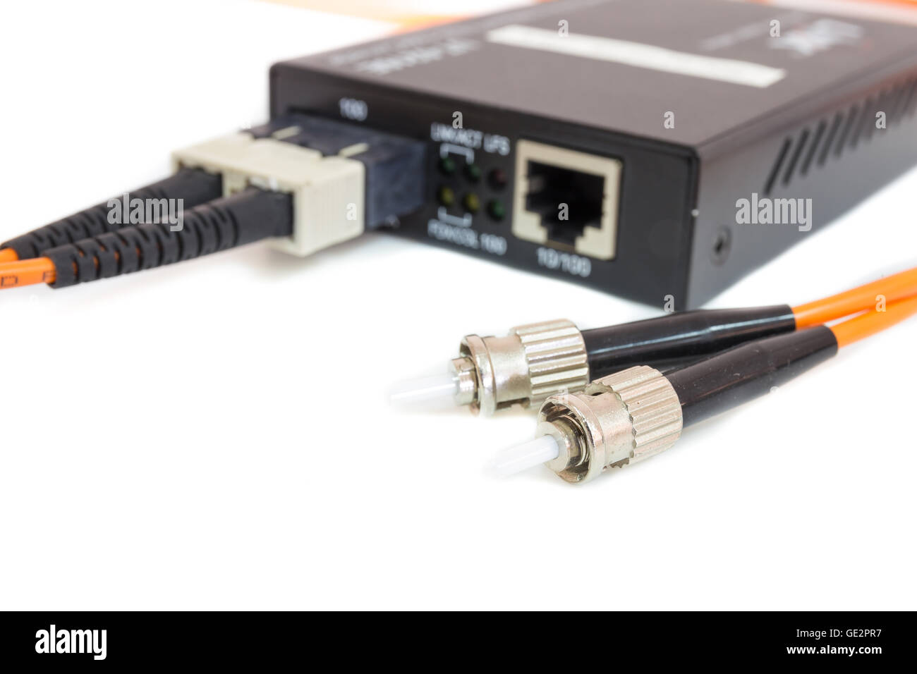 Fiber optic cable hi-res stock photography and images - Alamy