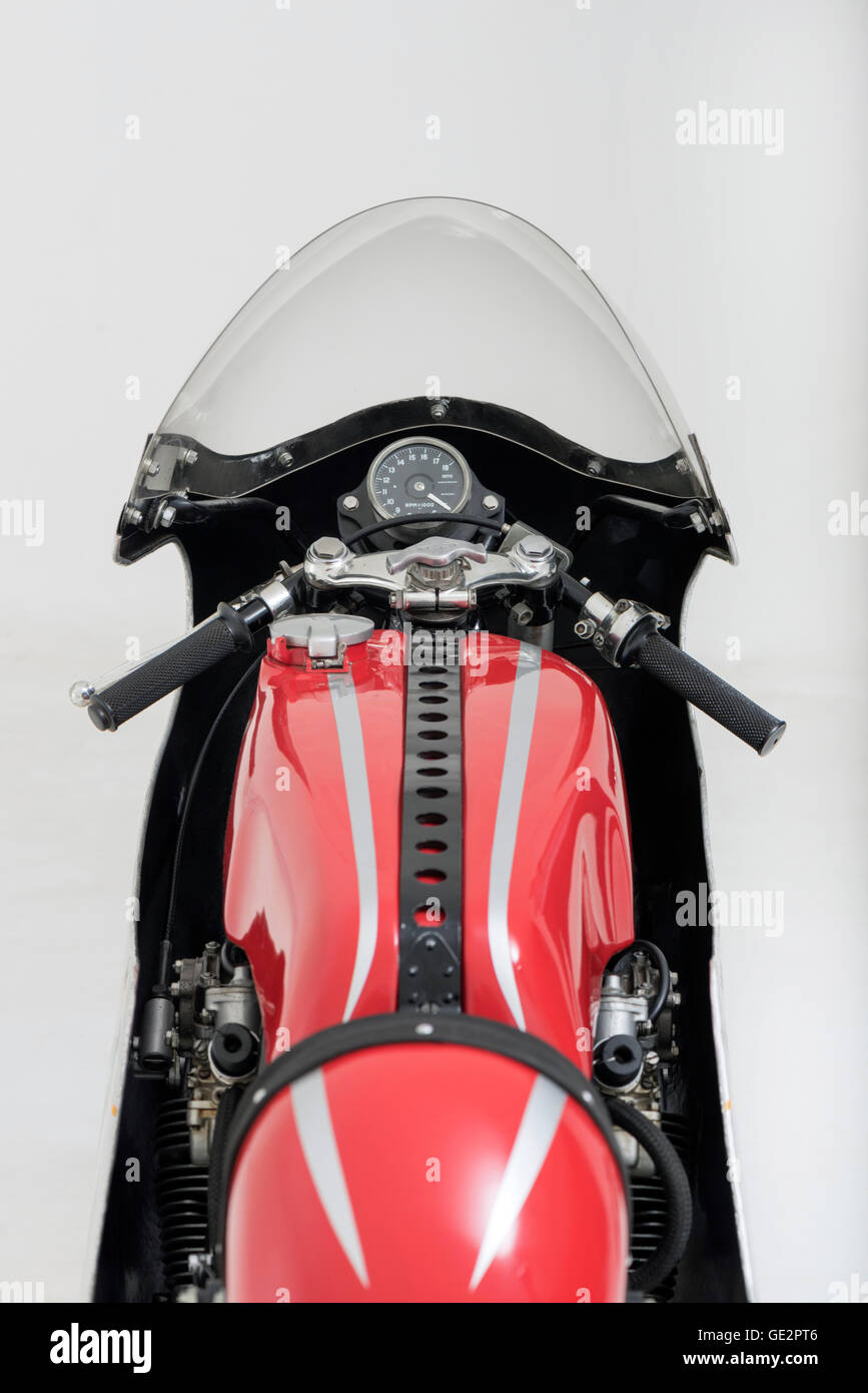 Mike hailwood honda hi-res stock photography and images - Alamy