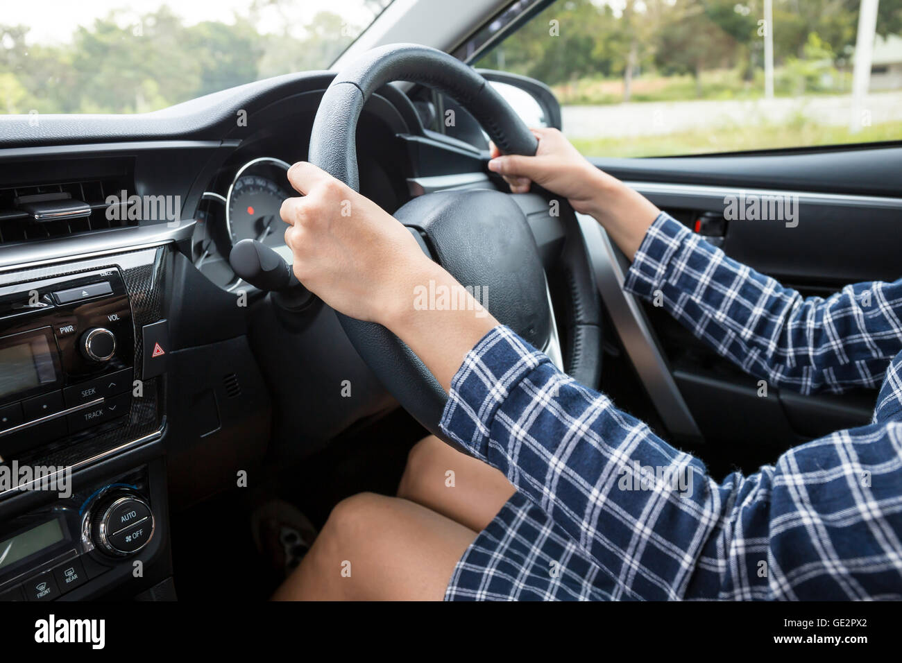 Woman driving new modern hi-res stock photography and images - Alamy