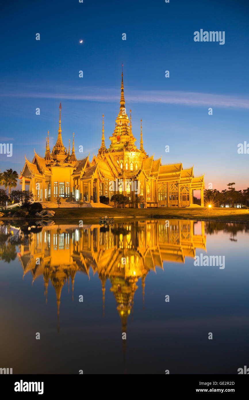 Nakhon ratchasima city hi-res stock photography and images - Alamy