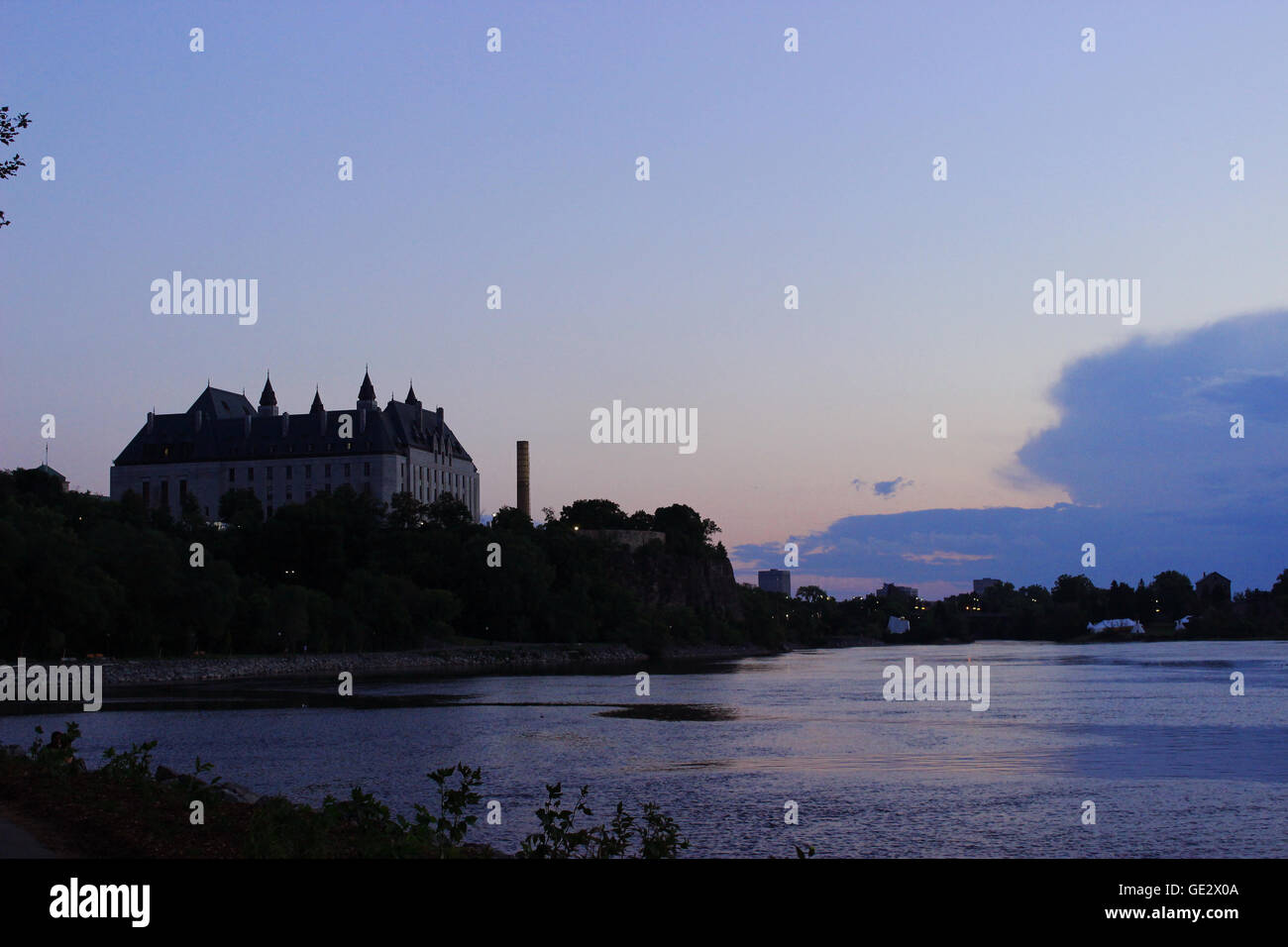 The Supreme Court of Canada at sunset Stock Photo - Alamy