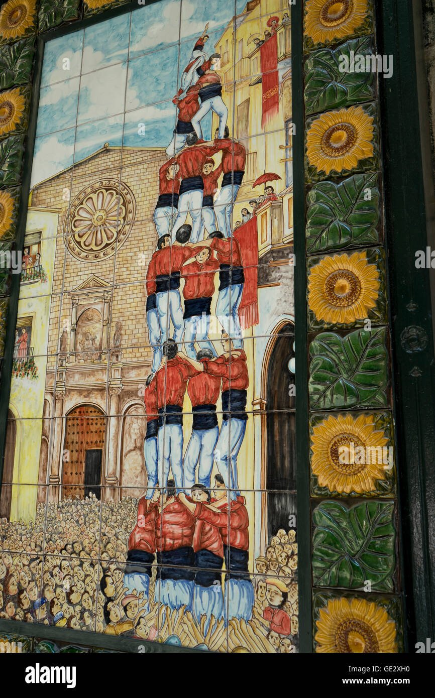 A mural showing a traditional Catalonian Castells human column in the ...