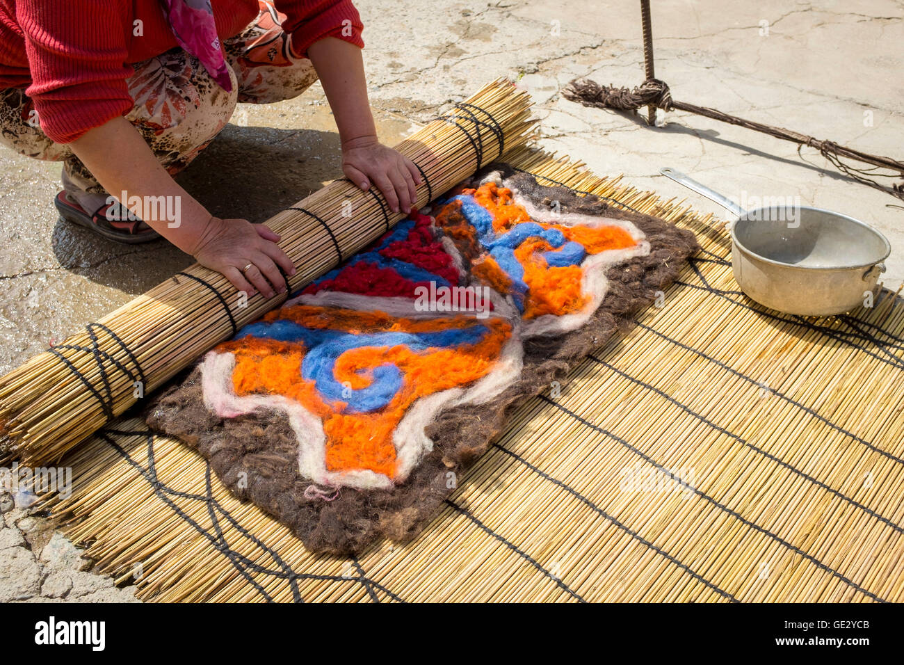 Felt making hi-res stock photography and images - Alamy