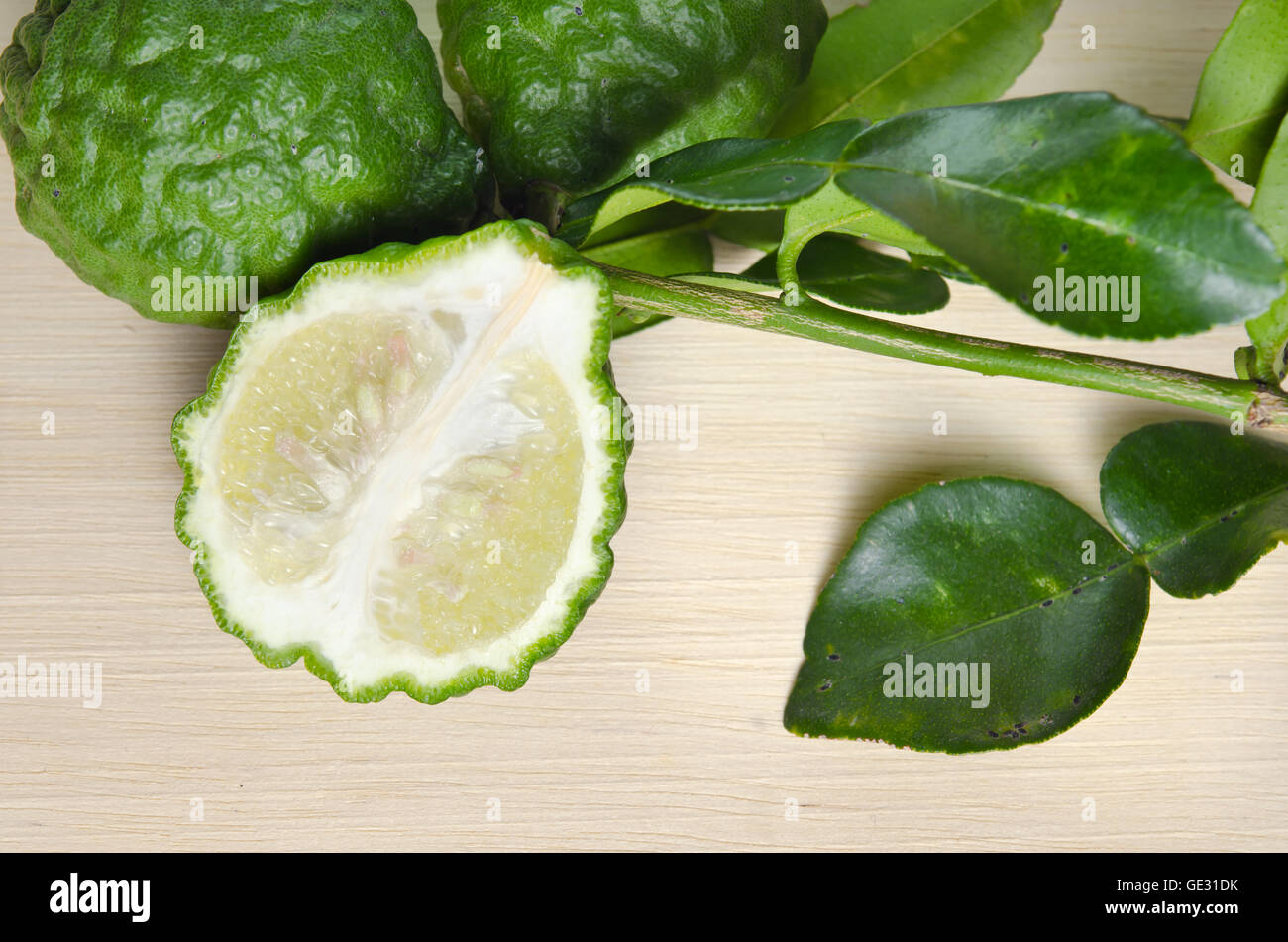 Bergamots Other Names Are Kaffir Lime Citrus Magnoliophyta Rutaceae