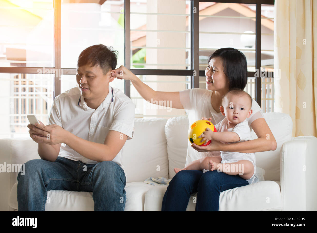 Chinese angry mother hi-res stock photography and images - Alamy