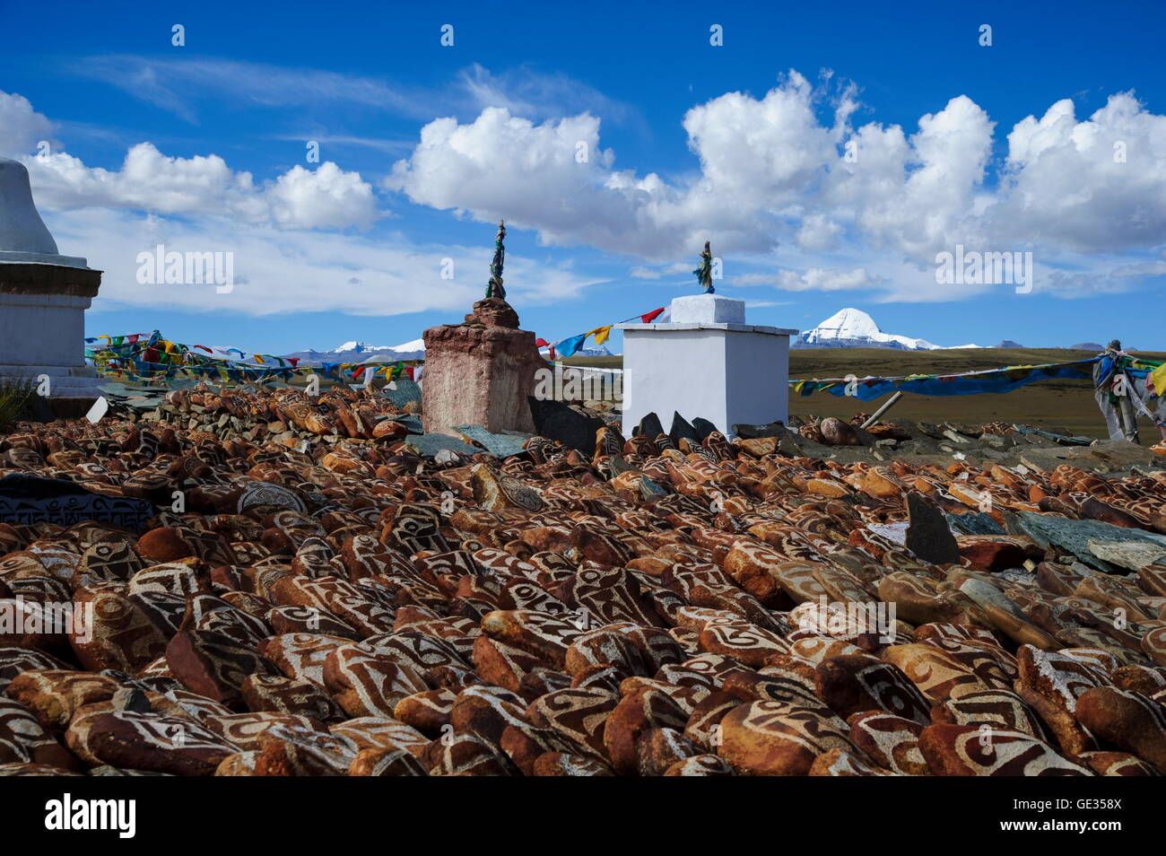 Darchen tibet hi-res stock photography and images - Alamy