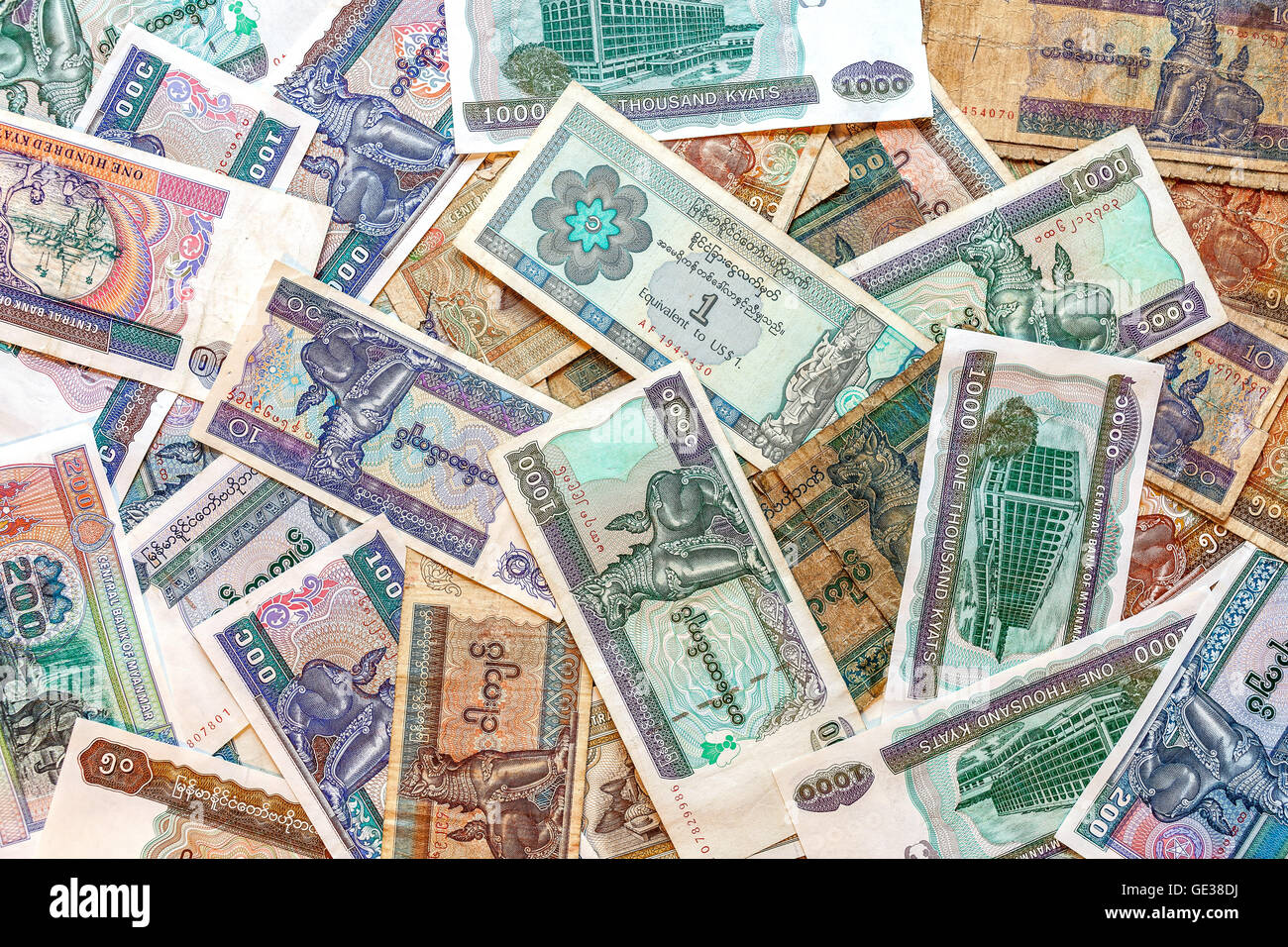 Myanmar kyat currency hi-res stock photography and images - Alamy