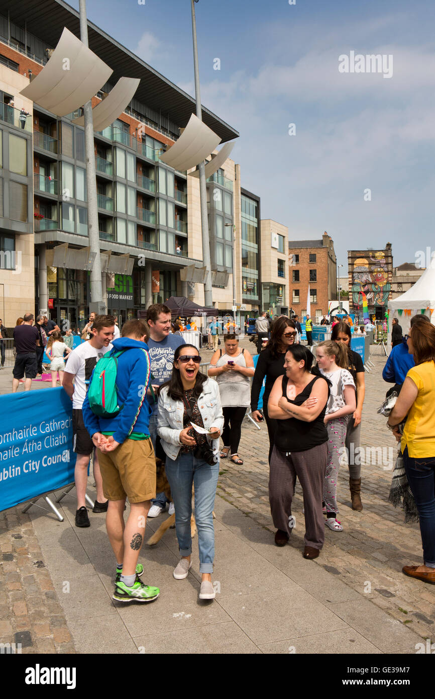 Smithfield square hi-res stock photography and images - Alamy