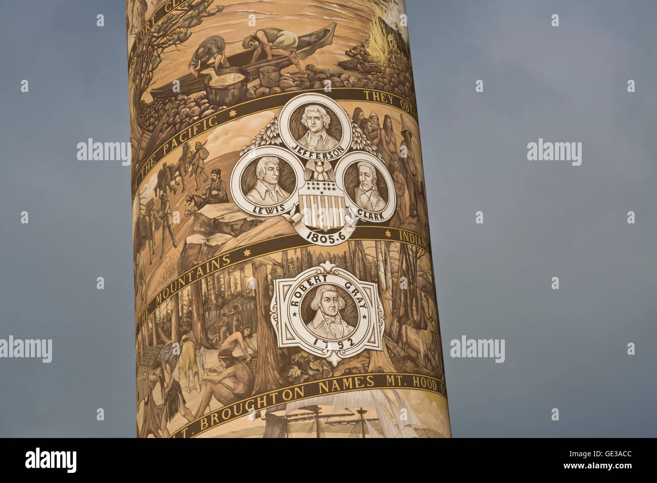 Astoria oregon column hi-res stock photography and images - Alamy