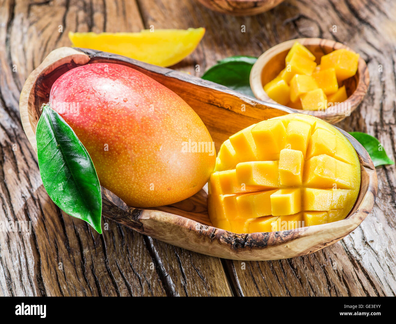 Rural fruit table hi-res stock photography and images - Alamy
