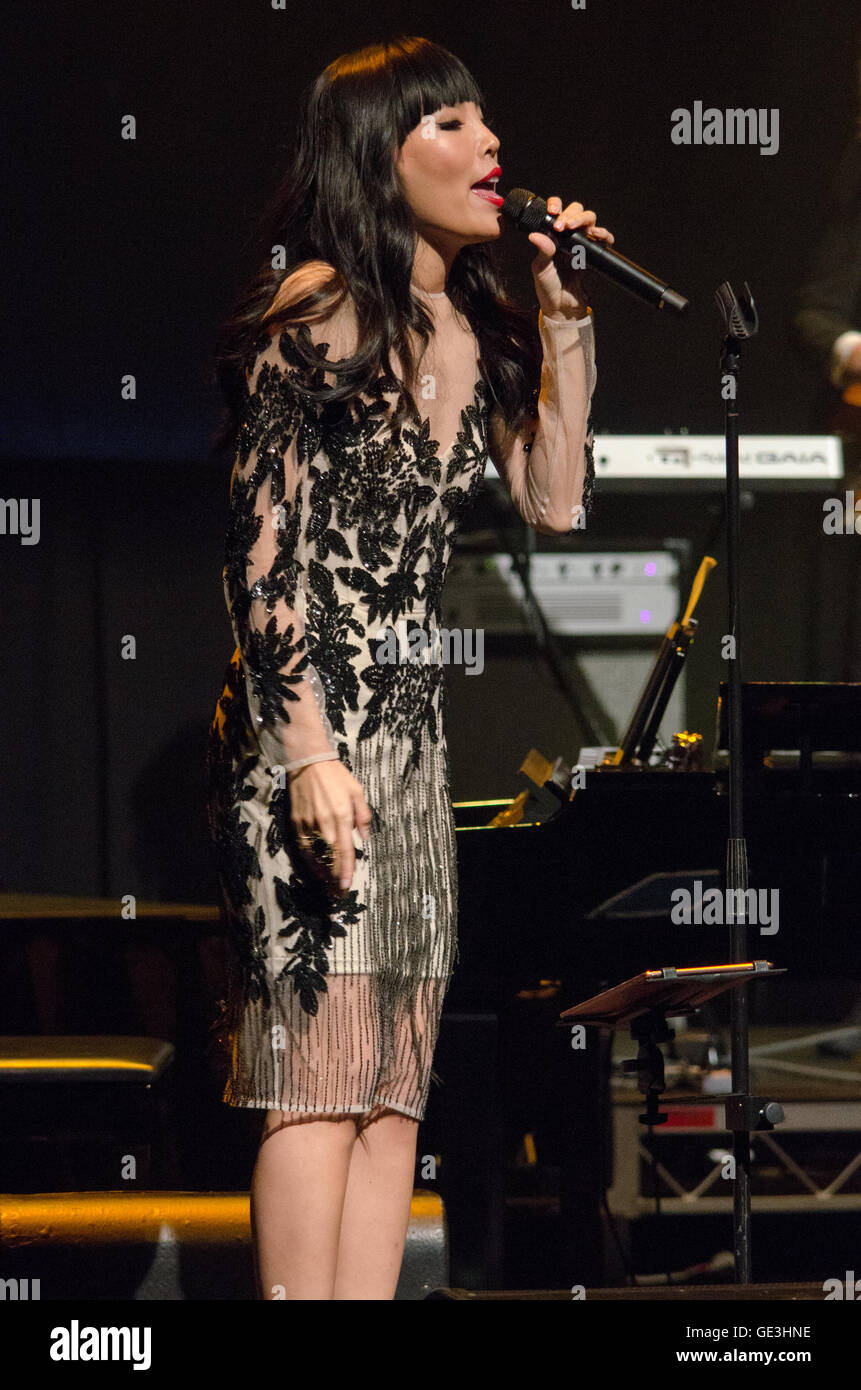 Dami im hi-res stock photography and images - Alamy