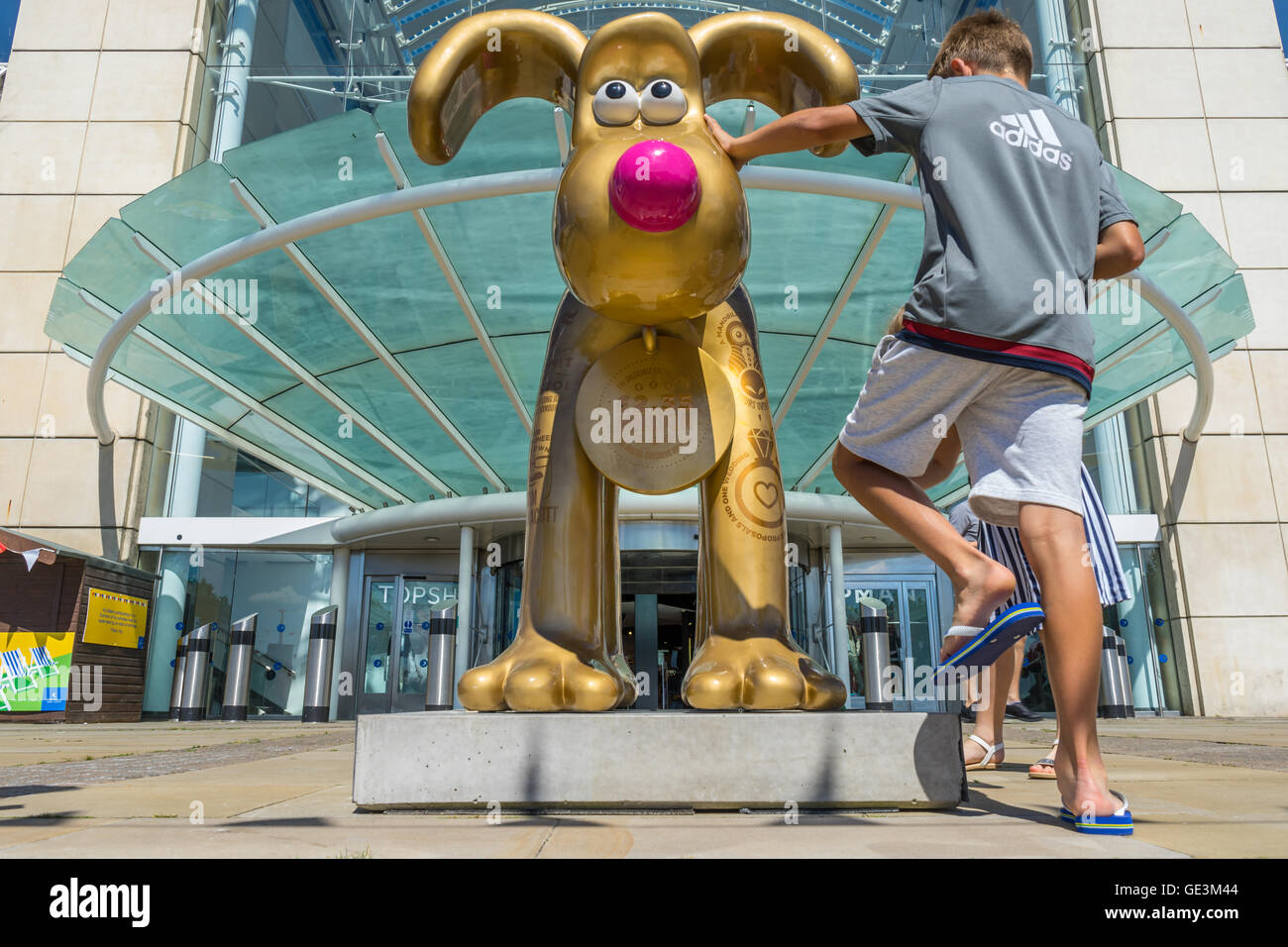 Wallace and gromit hi-res stock photography and images - Alamy