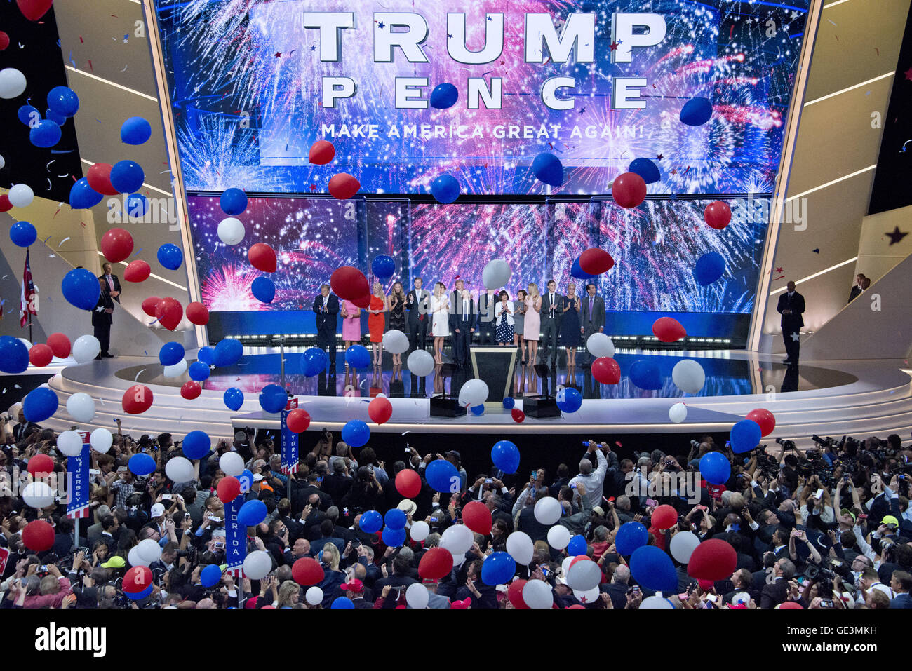 Trump balloons hi-res stock photography and images - Alamy