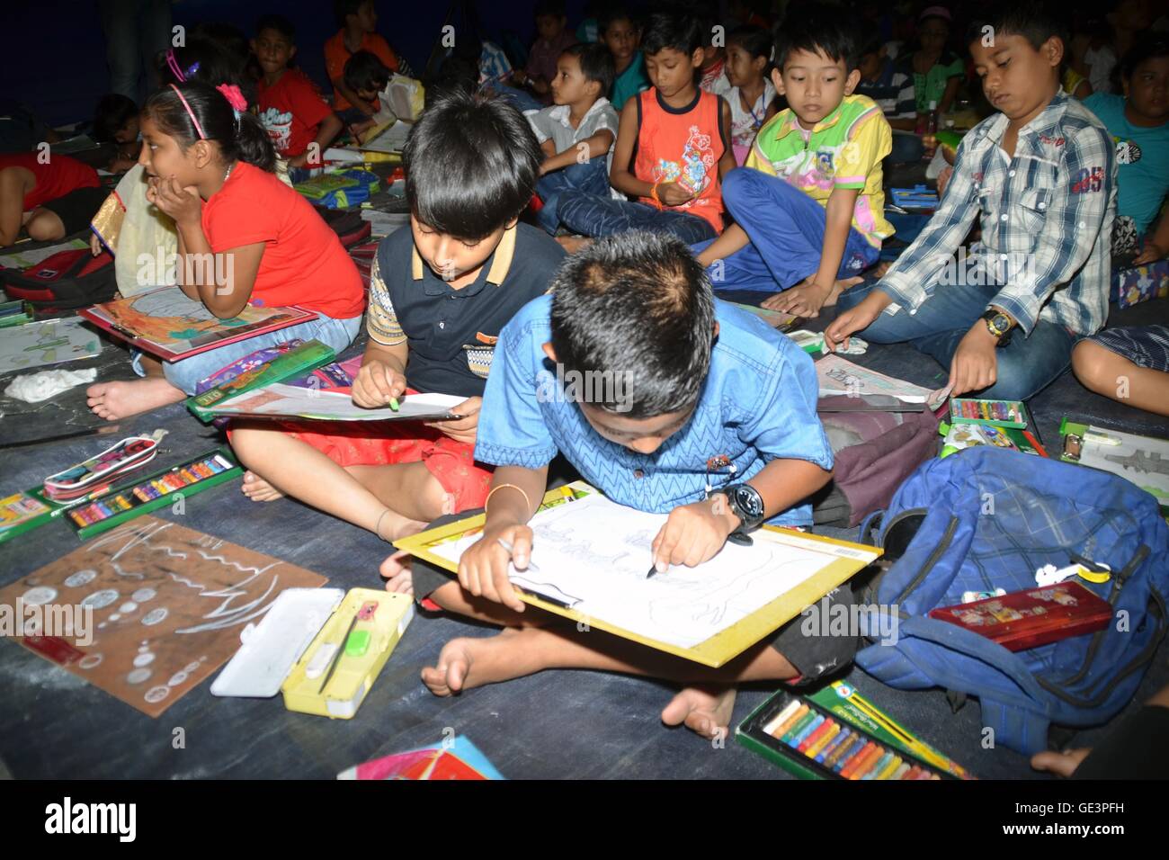 Art competition among kids Stock Photo - Alamy