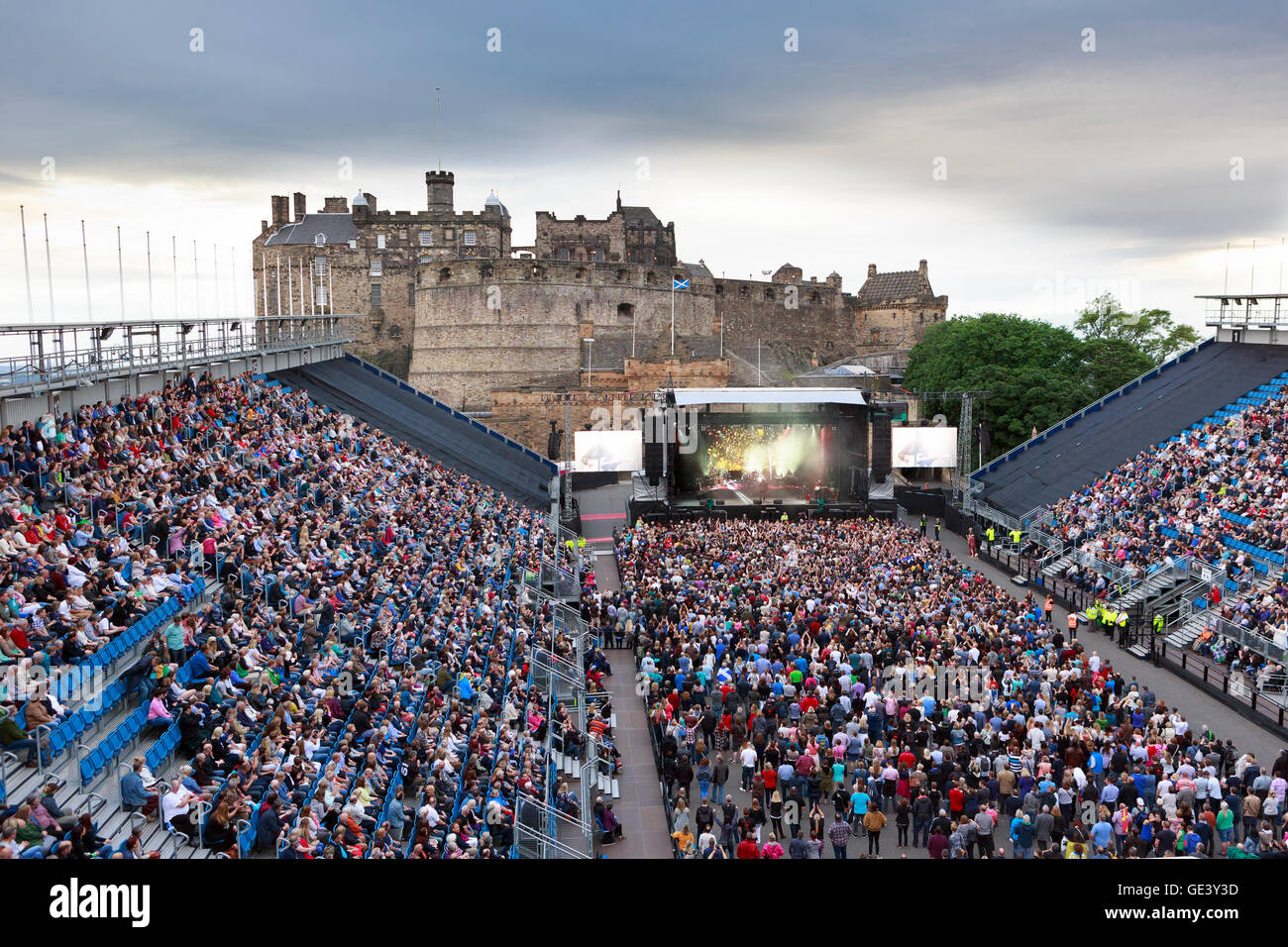 Edinburgh castle stage hi-res stock photography and images - Alamy