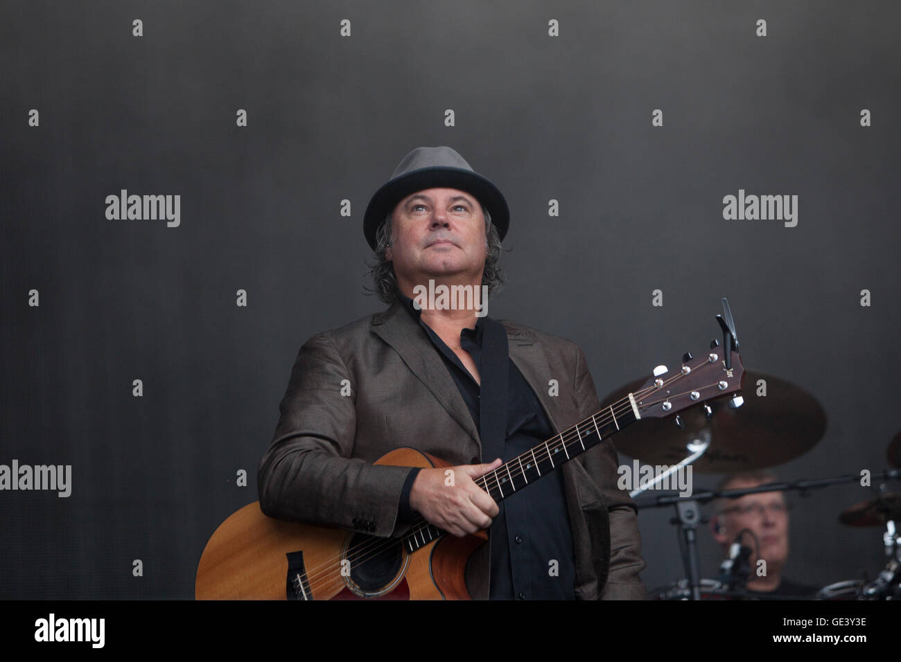 Runrig band hi-res stock photography and images - Alamy