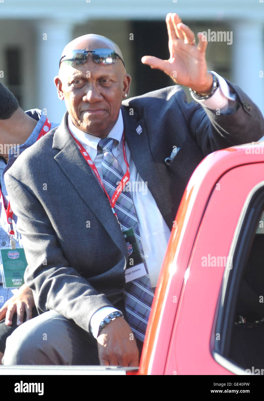 New York, USA. July 23, 2016. Ferguson Jenkins rides on the back of a ...