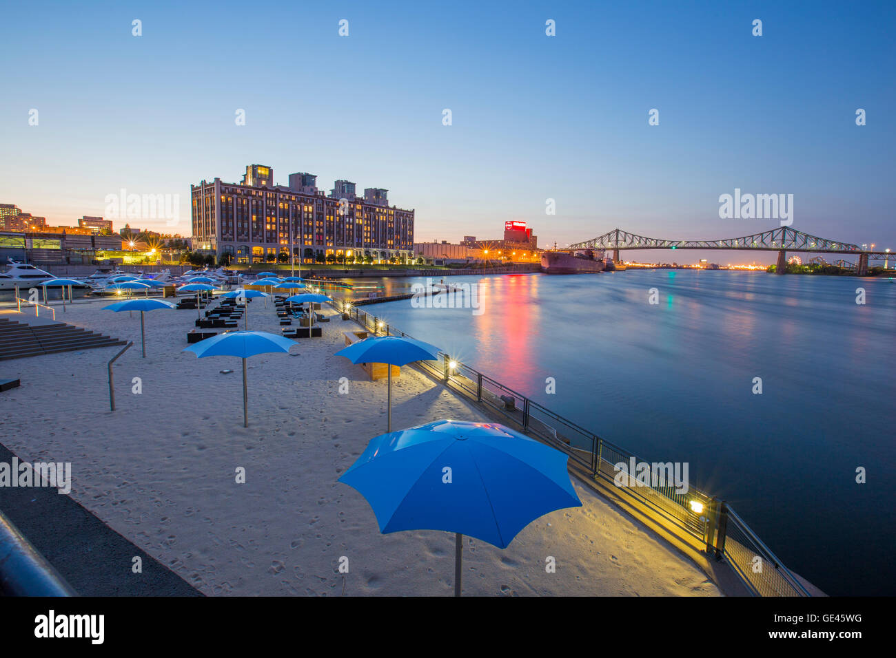 Montreal tower beach hi-res stock photography and images - Alamy