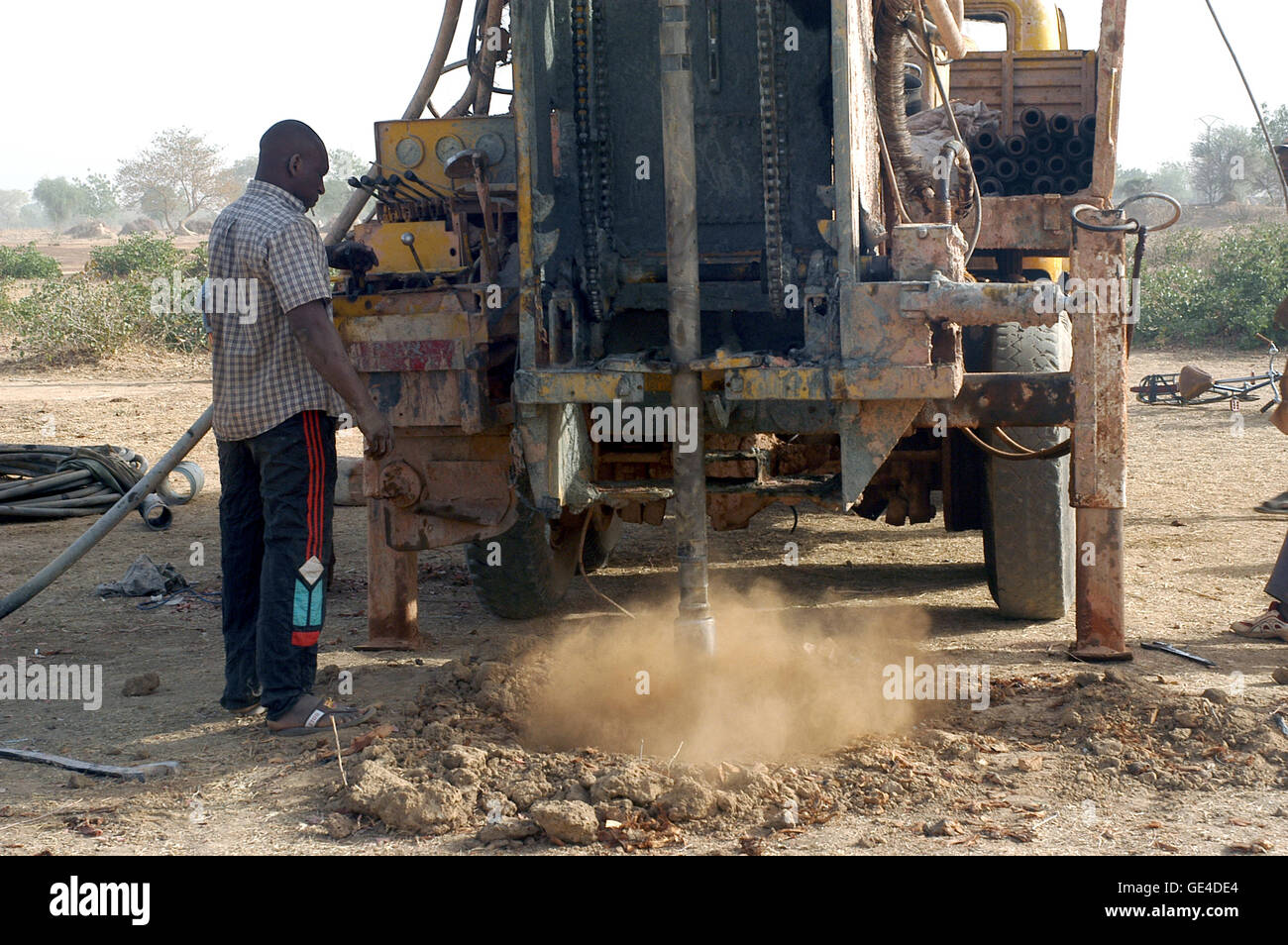 In Africa water is in-depth, it is necessary to make a drilling ...