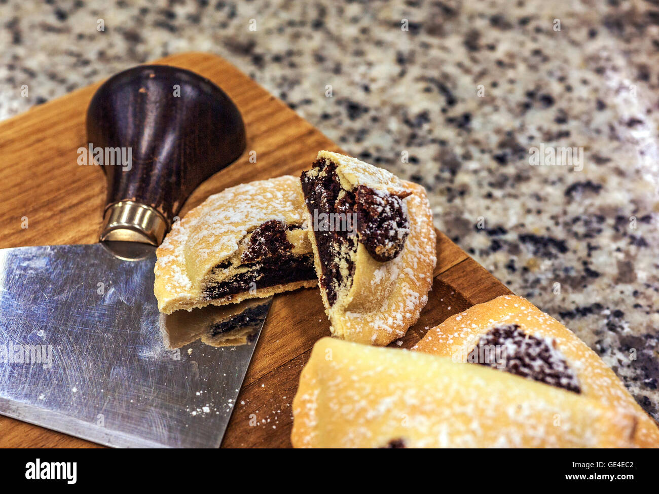 Italy Sicily Modica - Dolceria Bonajuto - Ciocolate - Preparation and ...
