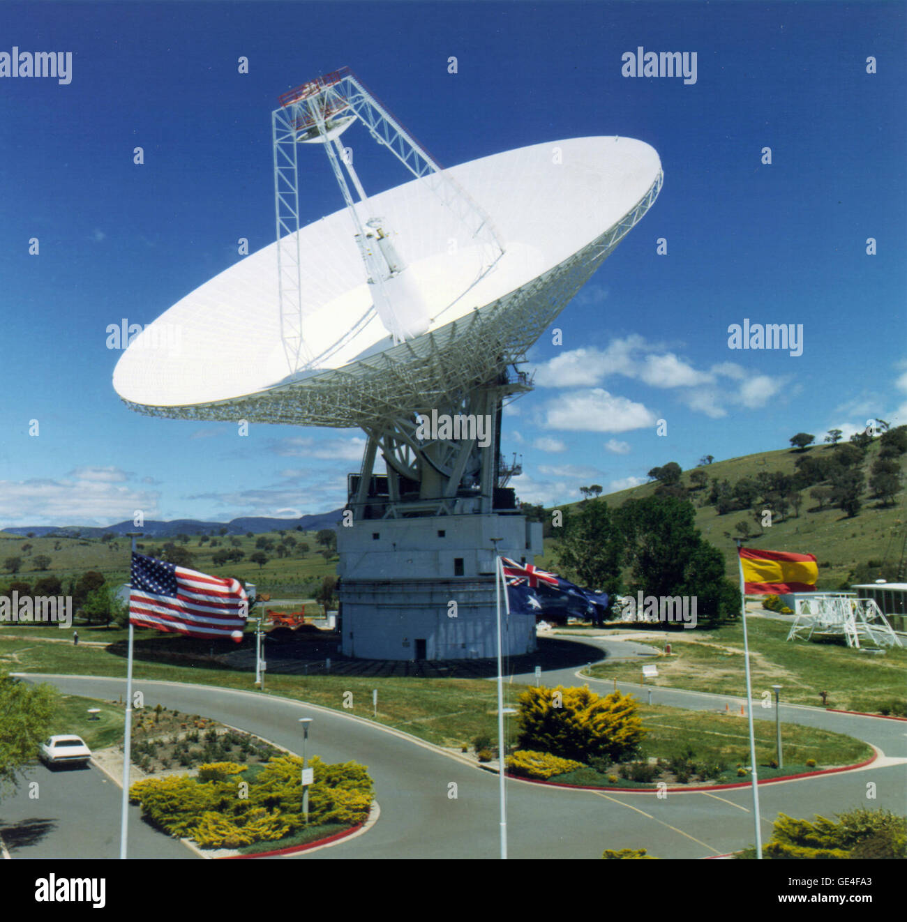 The Canberra Deep Space Communications Complex, located in Australia ...