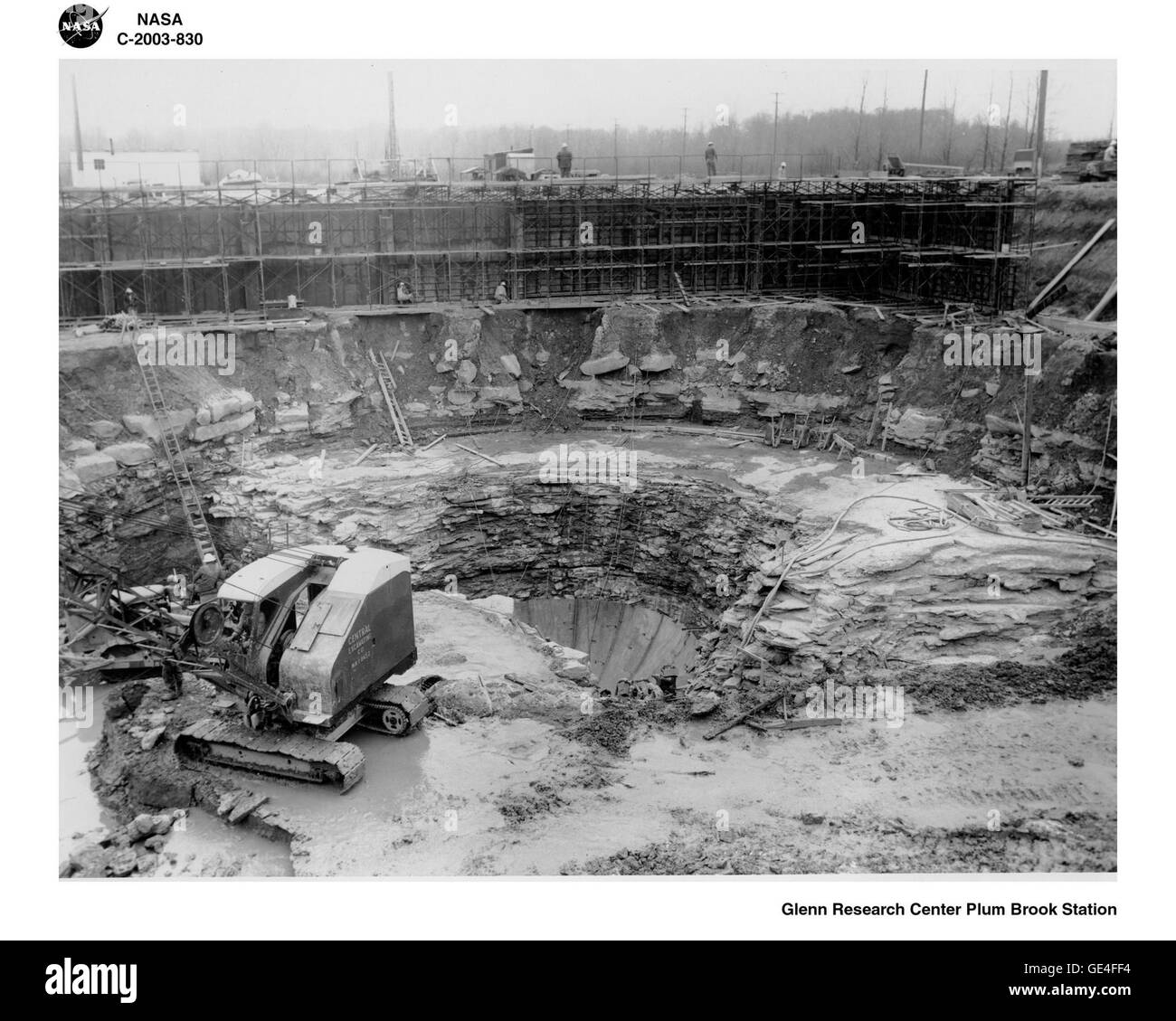 Five hole ground Cut Out Stock Images & Pictures - Alamy