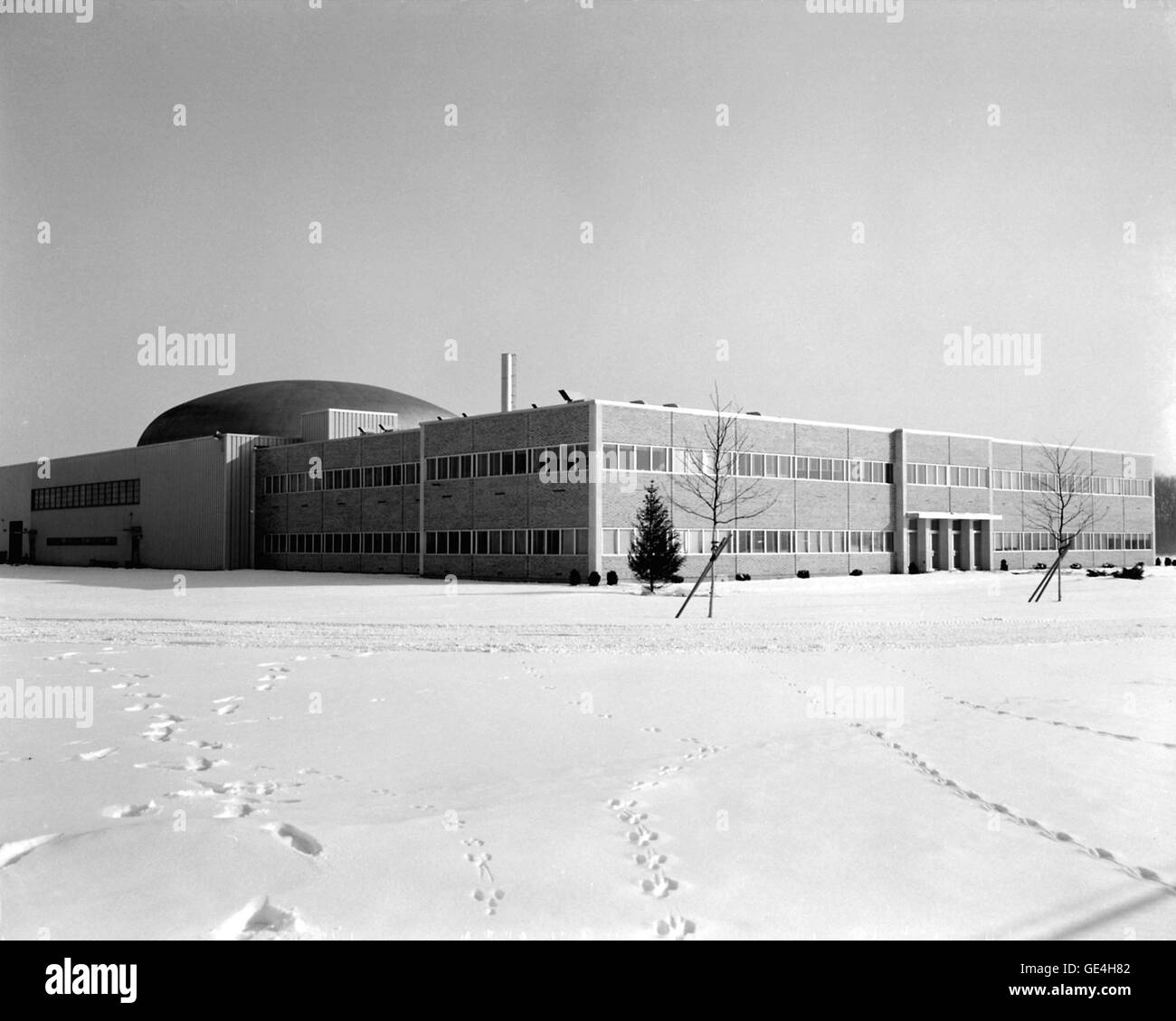 Monitoring facility Black and White Stock Photos & Images - Alamy