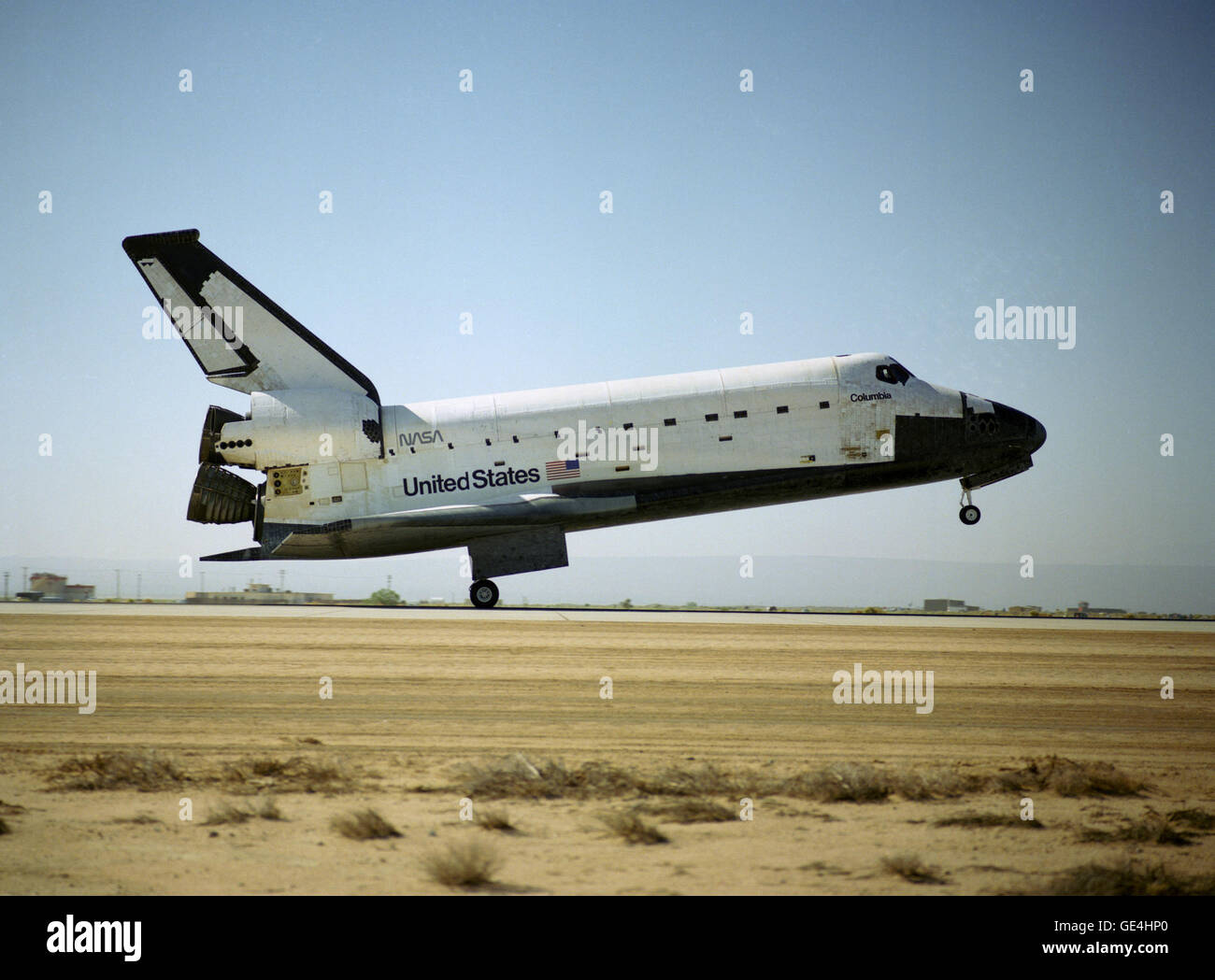Edwards air force base landing hi-res stock photography and images - Alamy