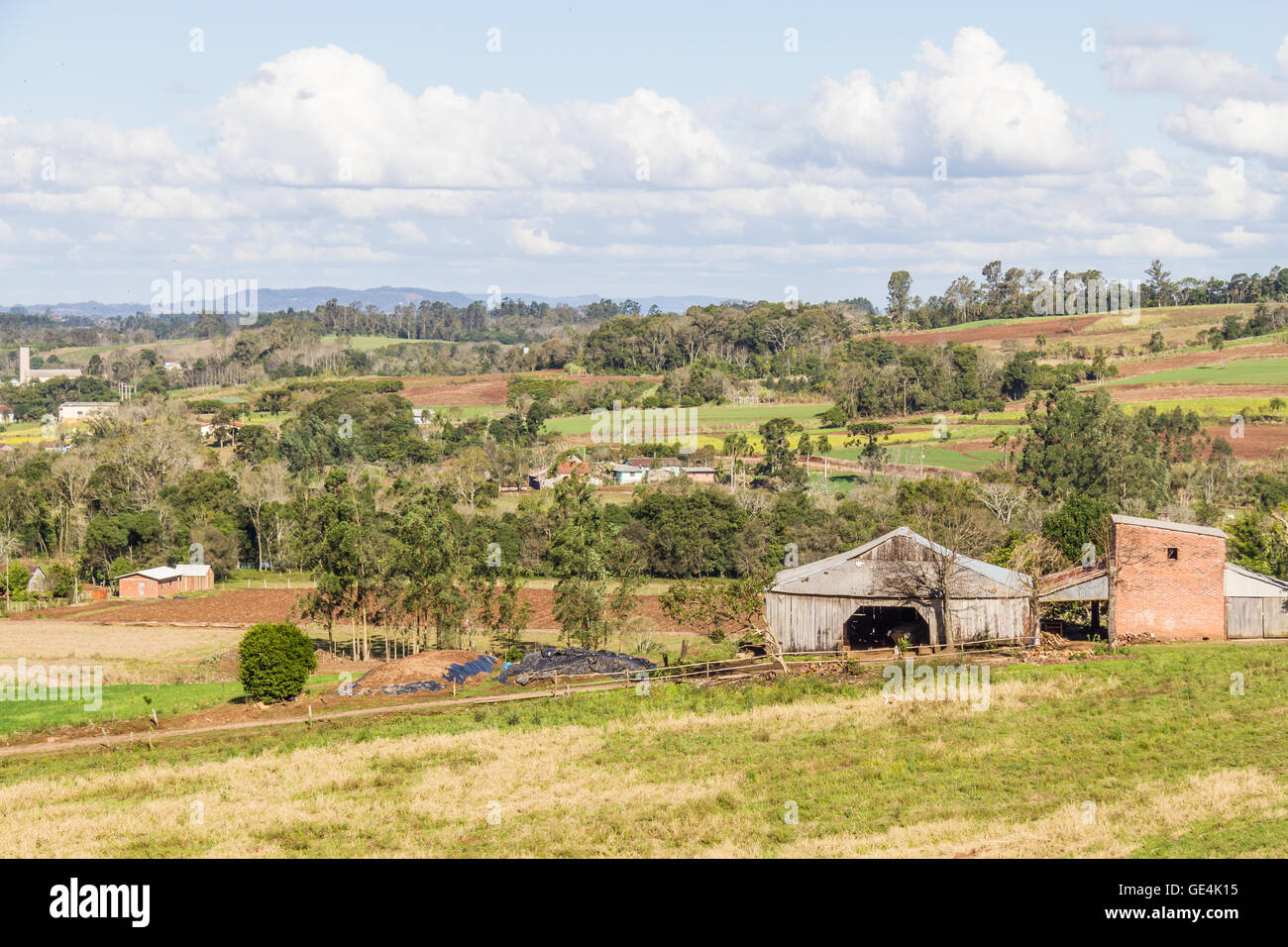 Farm in countryside Stock Photo - Alamy