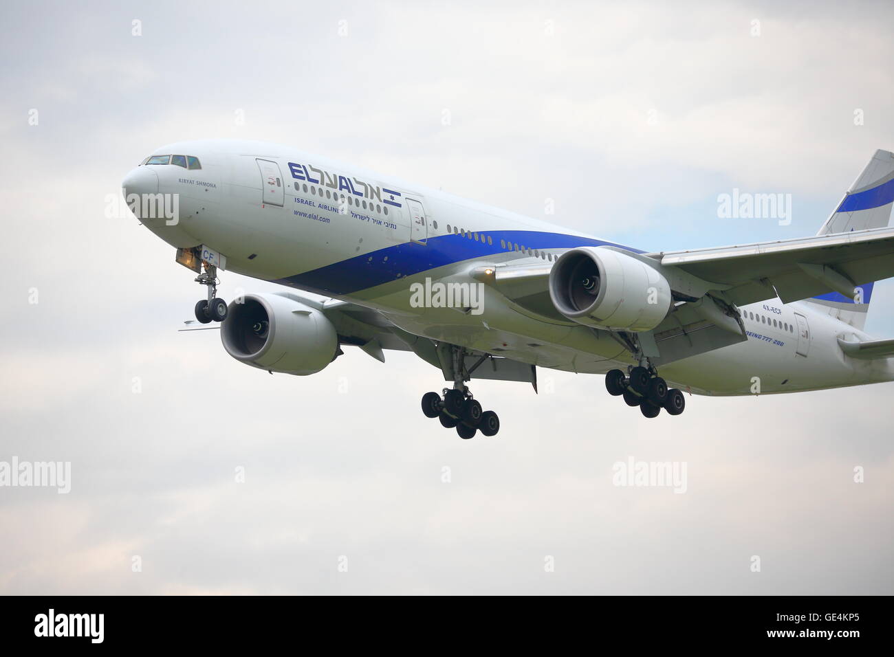 El al boeing 777 200er 4x ecf hi-res stock photography and images - Alamy
