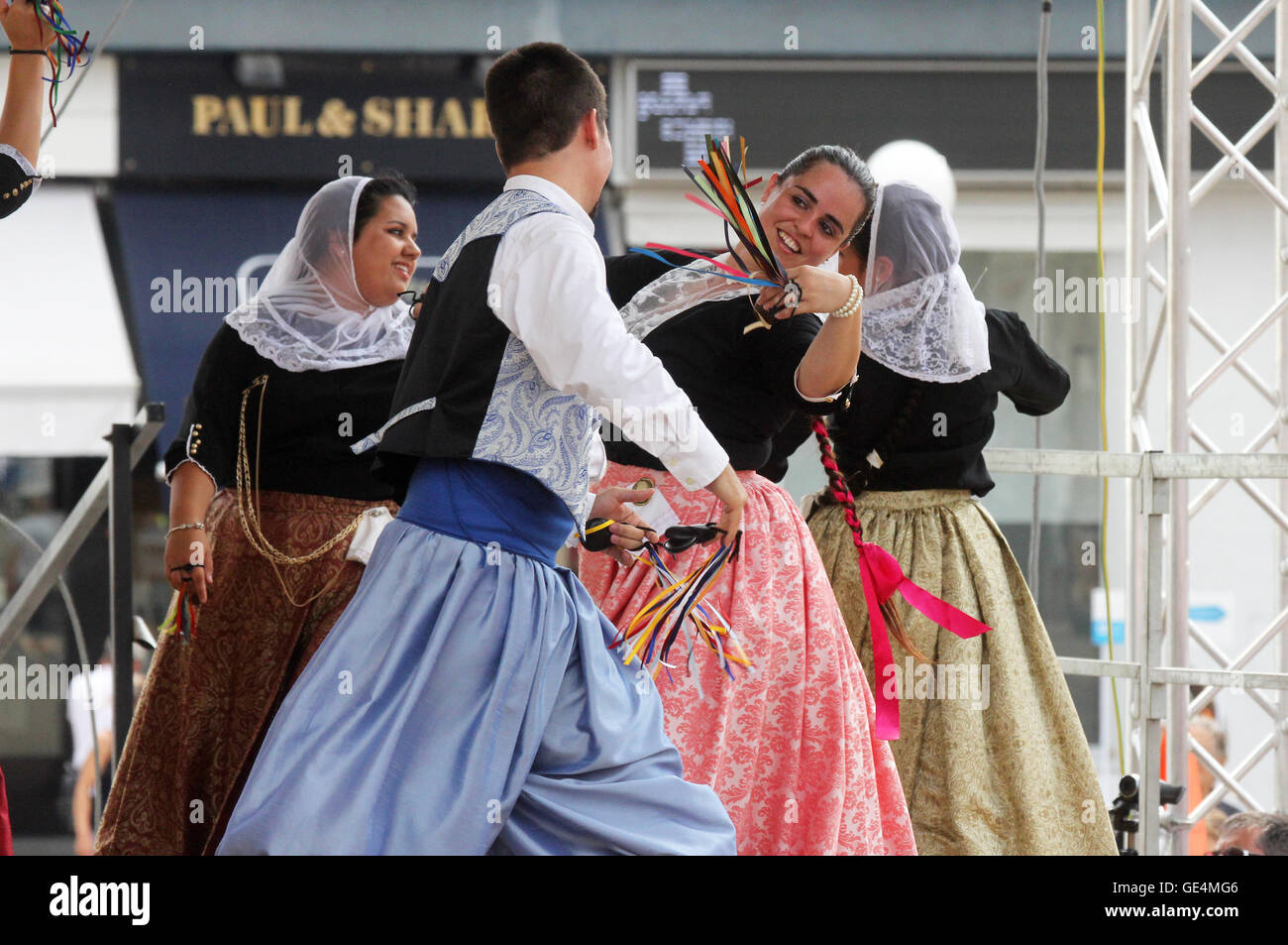 Ball de bot hi-res stock photography and images - Alamy