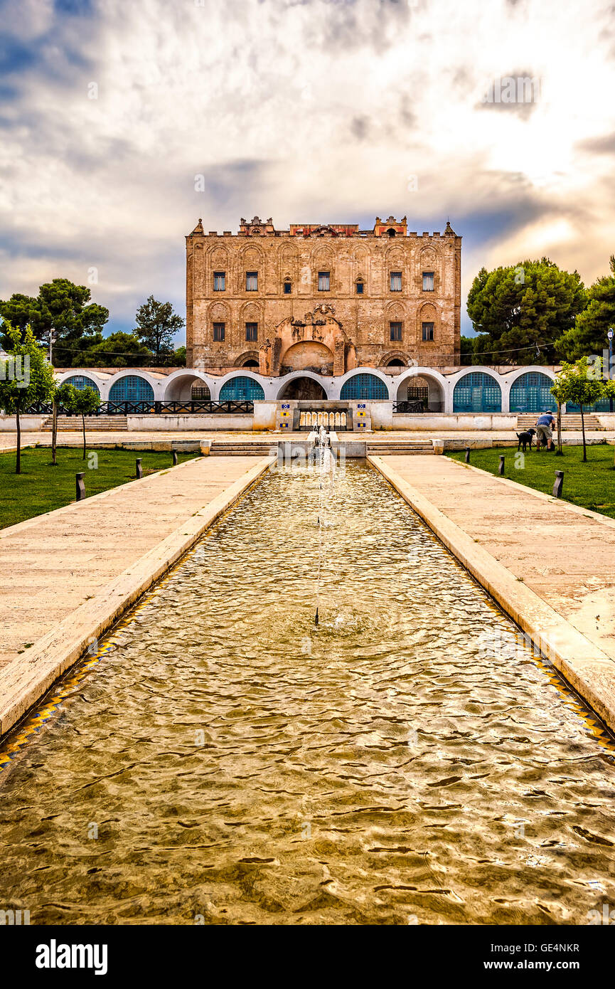 Zisa palace hi-res stock photography and images - Alamy