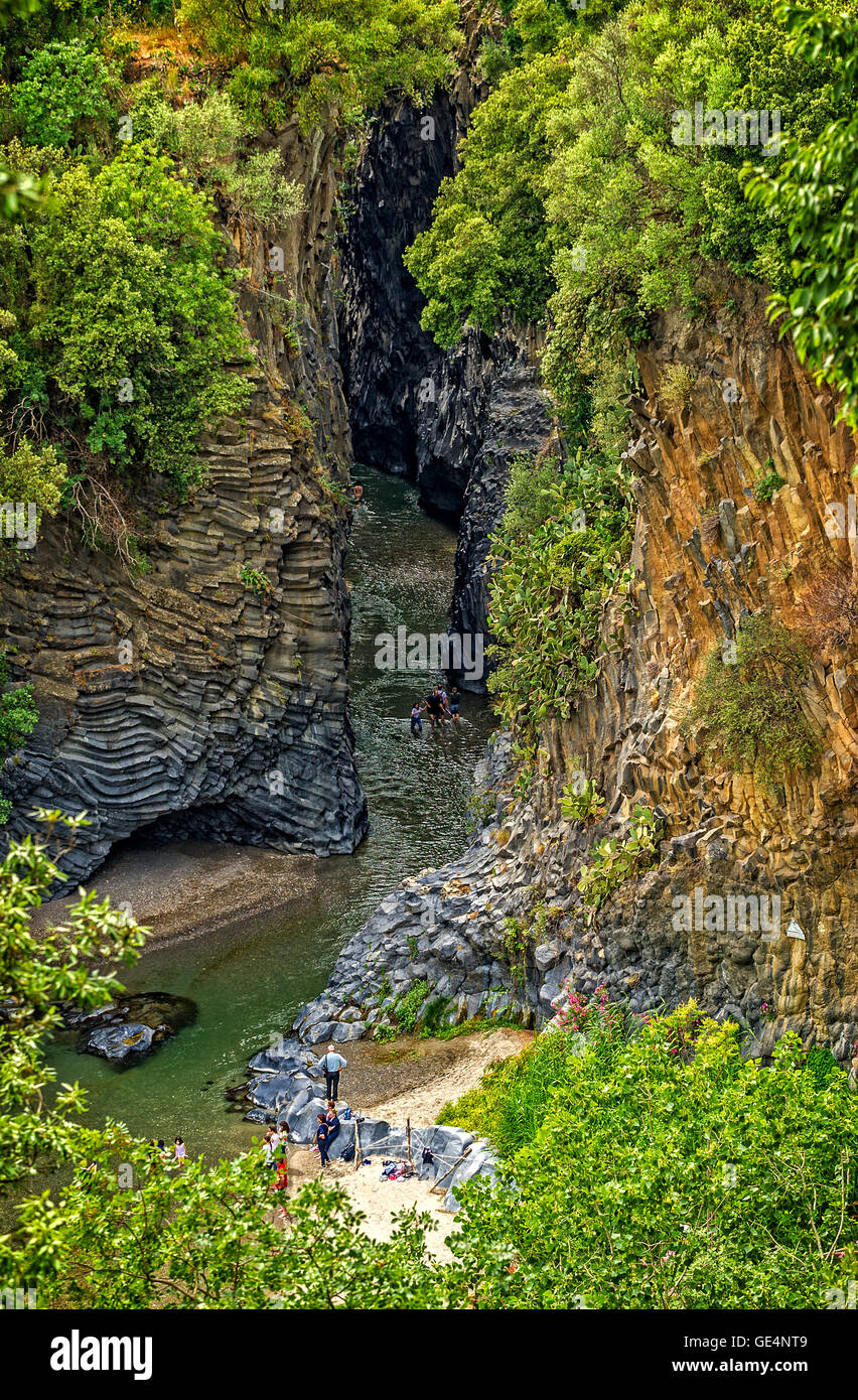 Italy Sicily Gole dell'Alcantara / Alcantara gorges Stock Photo - Alamy