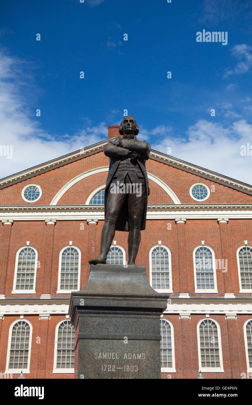 Statue of samuel adams High Resolution Stock Photography and Images - Alamy