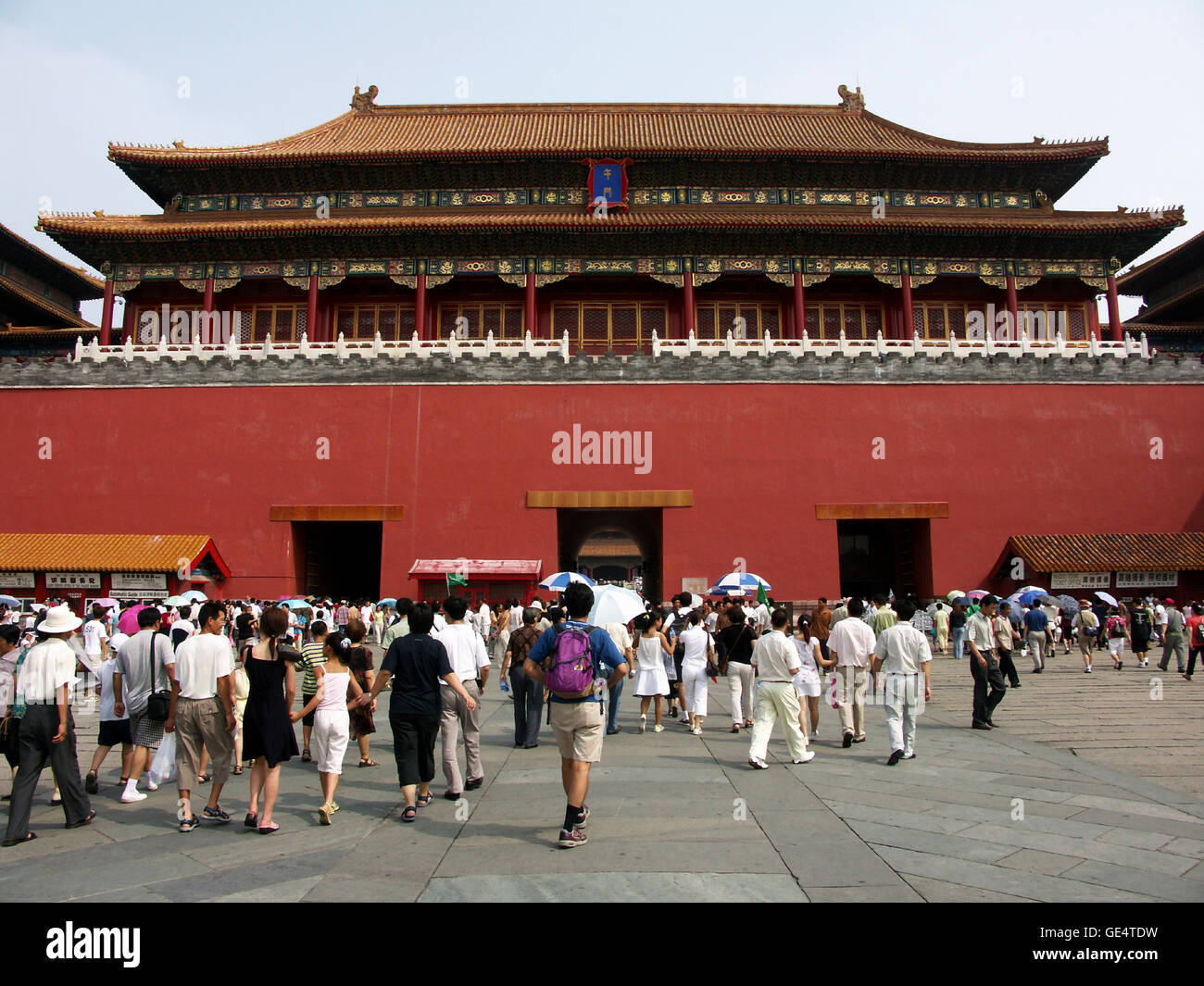 Tourists entering the Forbidden City complex in Beijing, China Stock ...