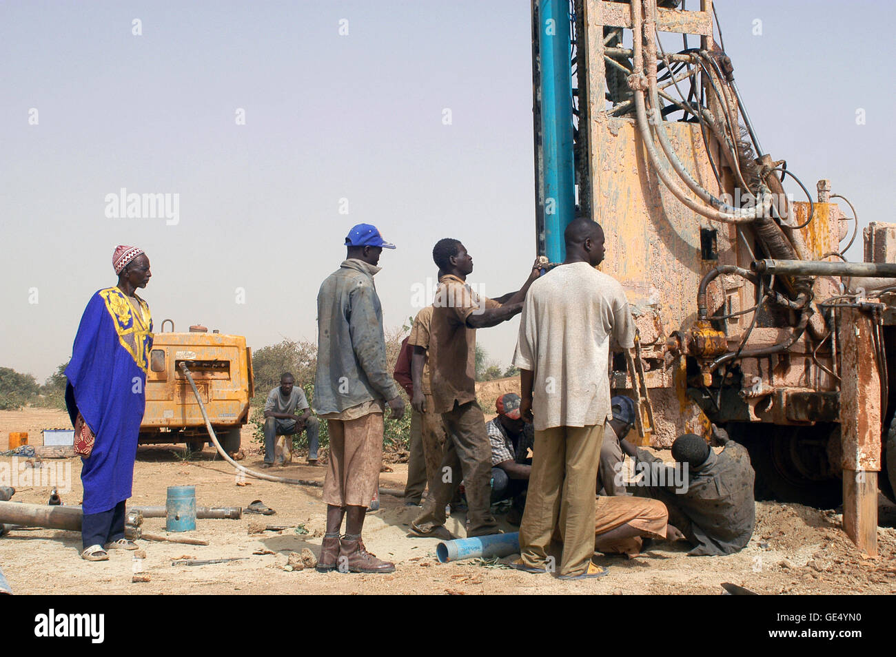 In Africa water is in-depth, it is necessary to make a drilling ...