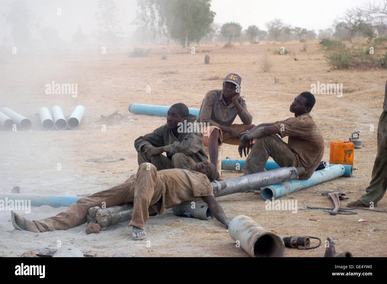 Drilling well africa hi-res stock photography and images - Alamy