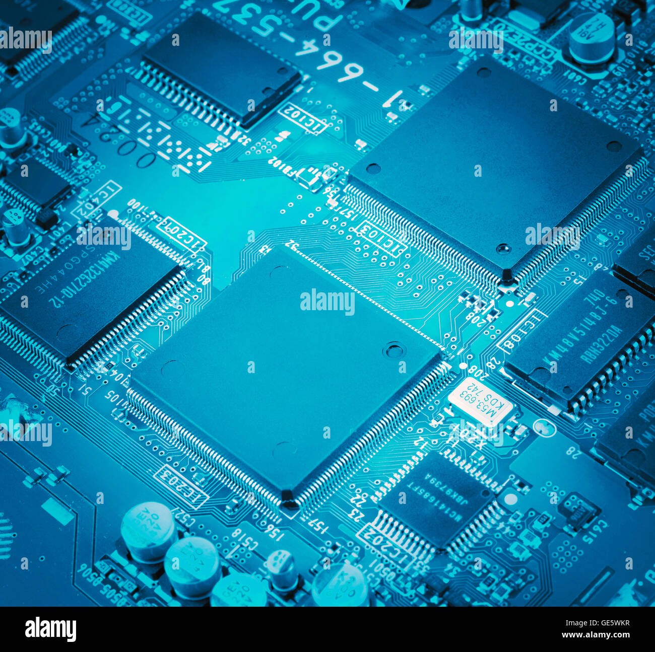 Solder soldering solder integrated circuit hi-res stock photography and ...