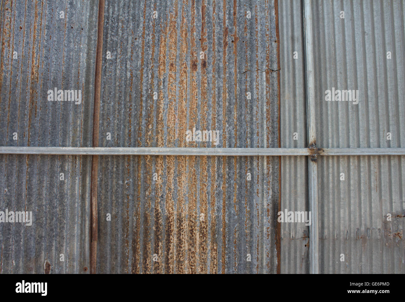 Rusty metal wall Stock Photo - Alamy
