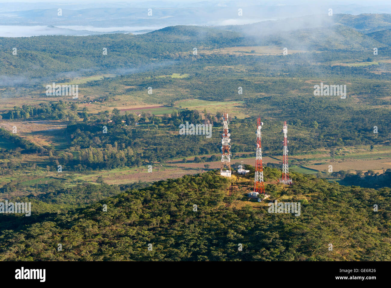Cellphone towers hi-res stock photography and images - Alamy