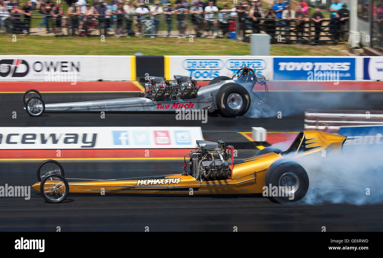 Dragsters hi-res stock photography and images - Alamy