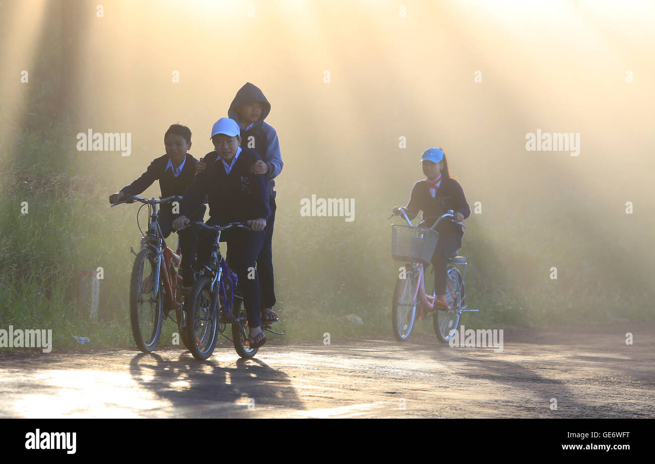 Go through red light hi-res stock photography and images - Alamy